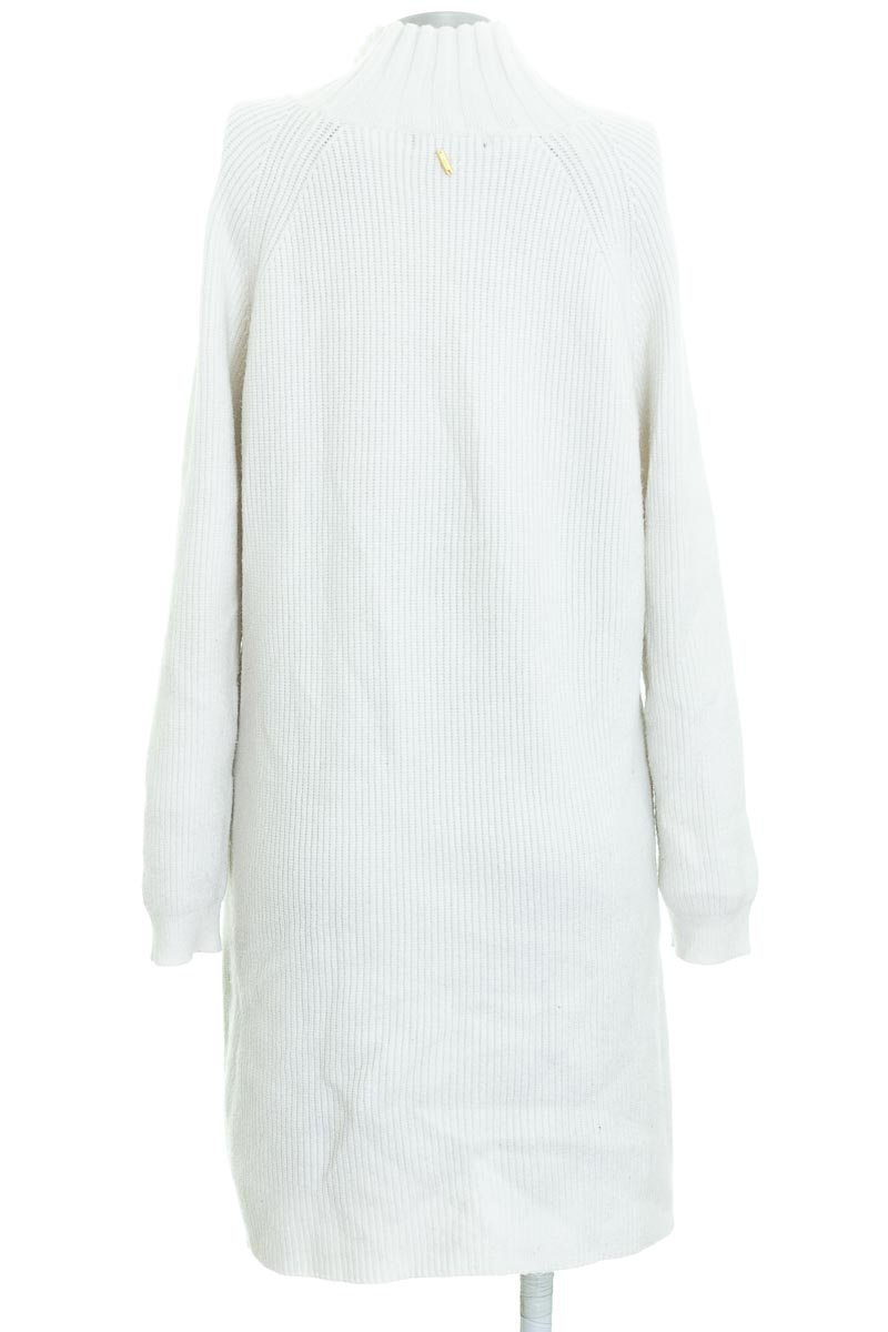 Sweater color Blanco - Studio F | Closeando