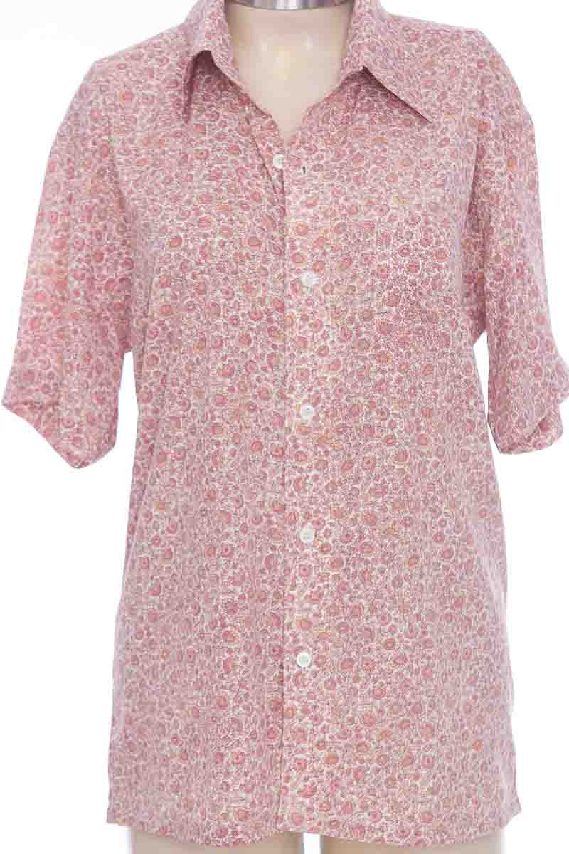 Top / Camiseta color Rosado - Closeando | Closeando