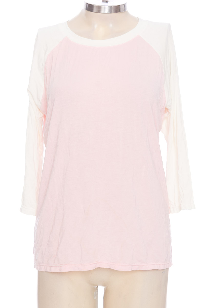 Top / Camiseta color Rosado - Amelissa | Closeando