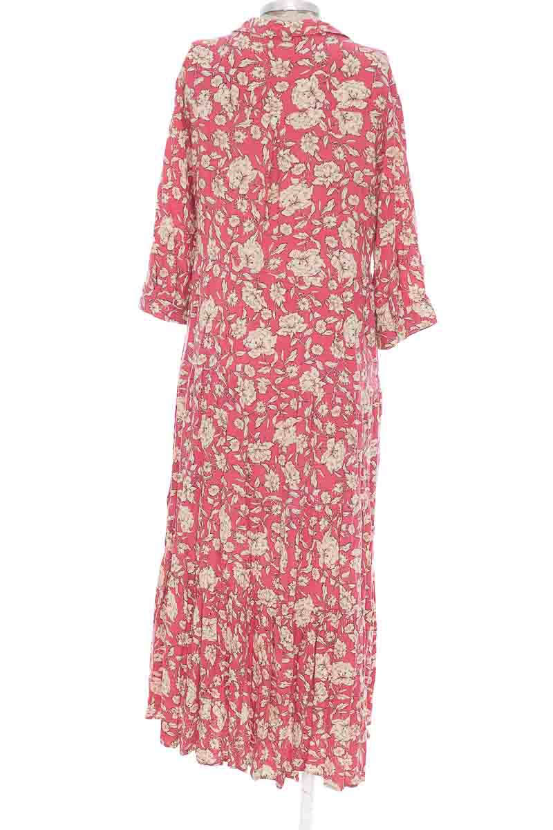 Vestido / Enterizo color Rosado - University Club | Closeando