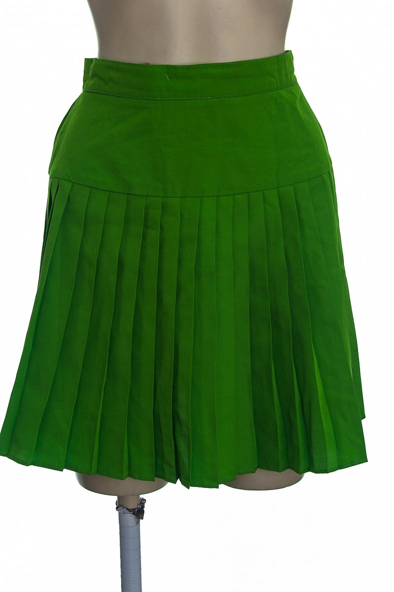 Falda color Verde - Closeando | Closeando
