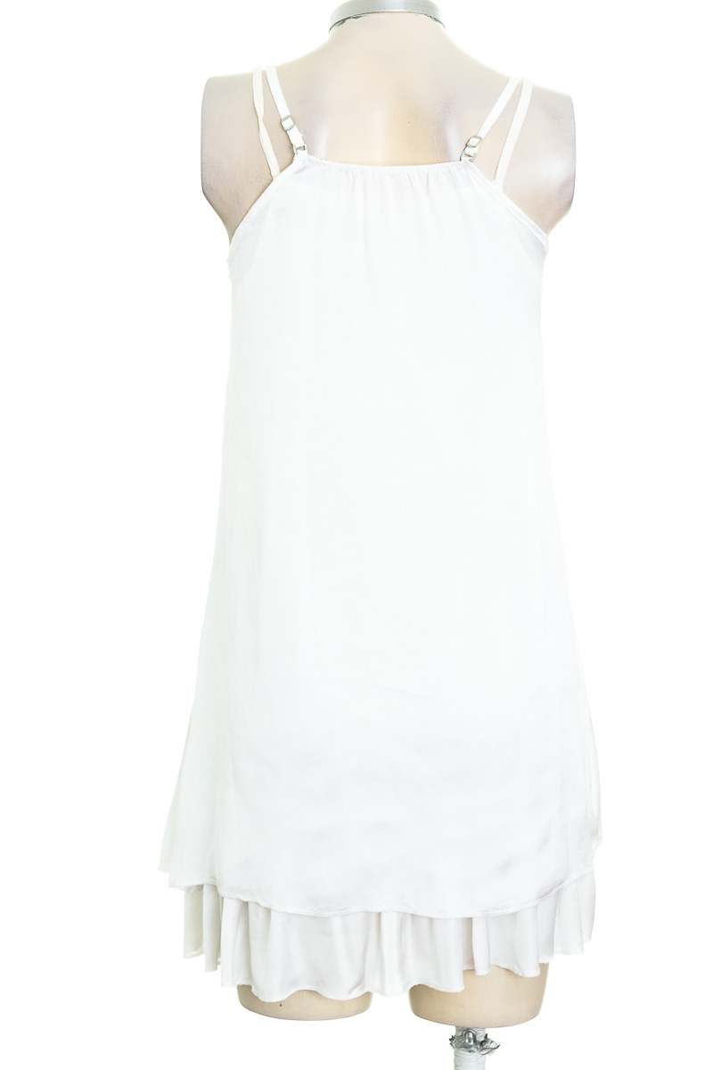 Vestido / Enterizo color Blanco - Gef | Closeando