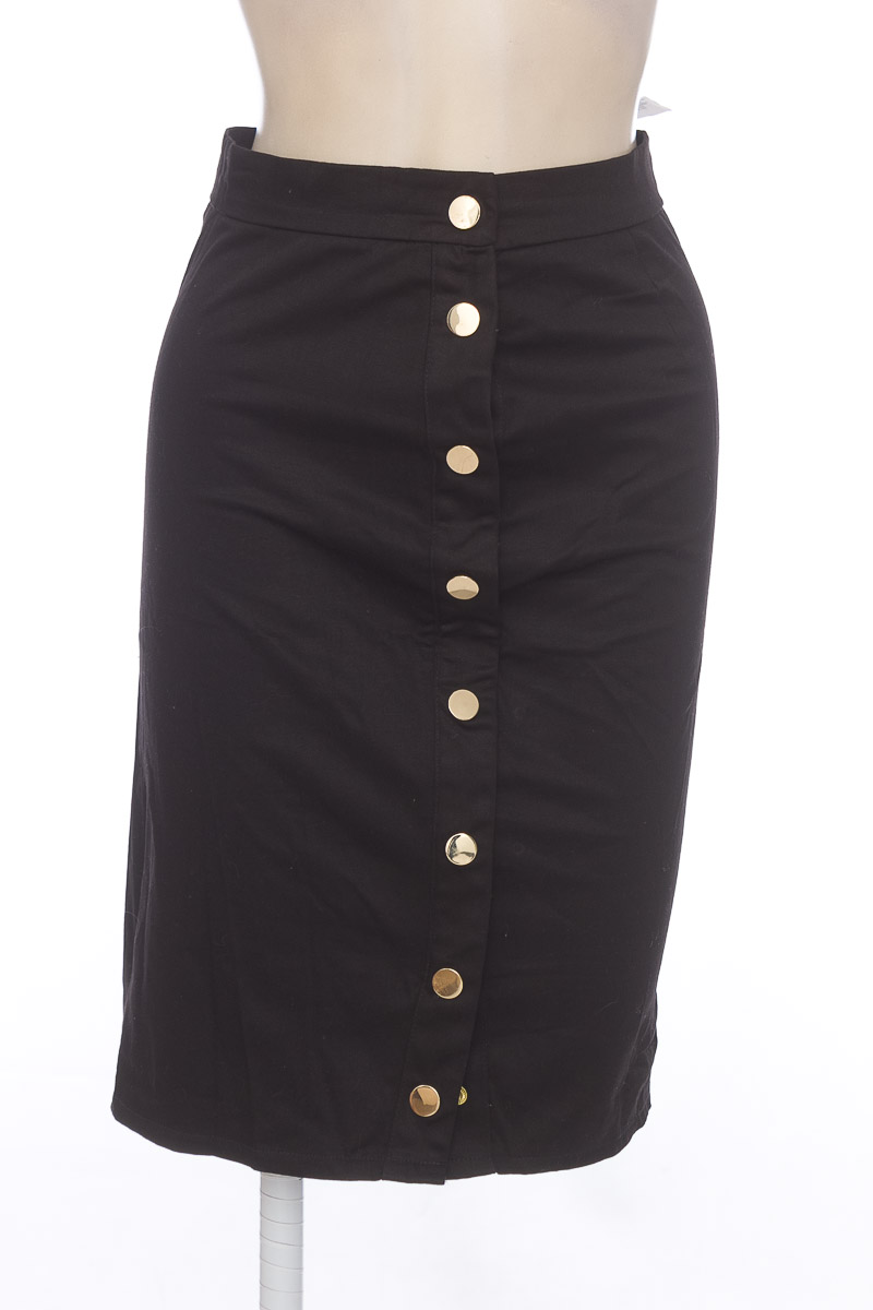 Falda color Negro - Studio F | Closeando