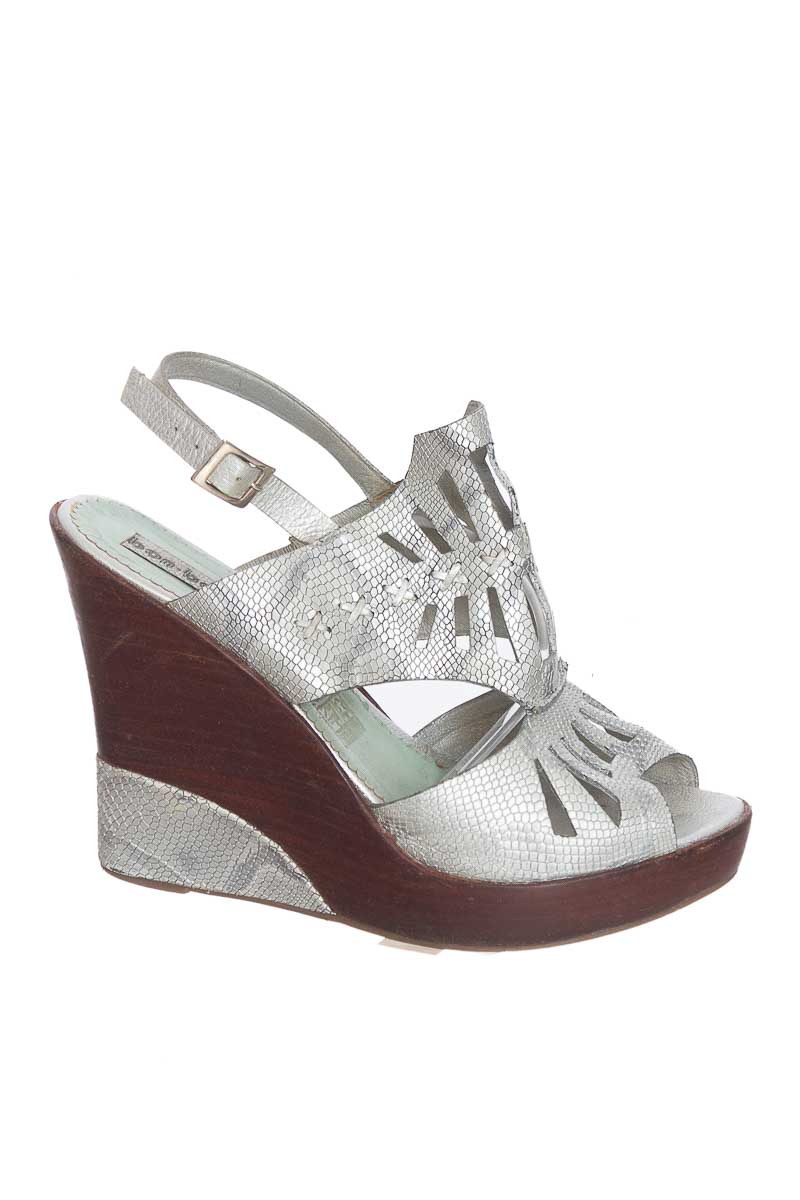 Zapatos color Plateado - Bon Bonite | Closeando