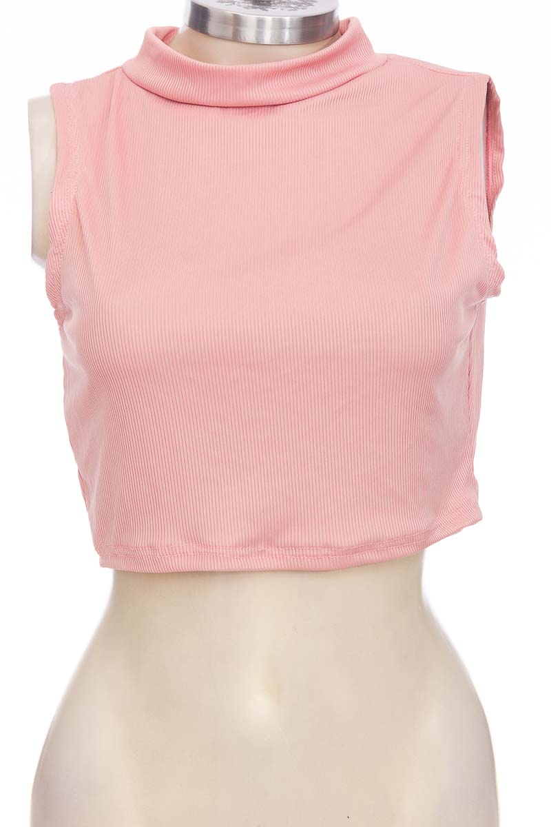 Top / Camiseta color Rosado - Closeando | Closeando