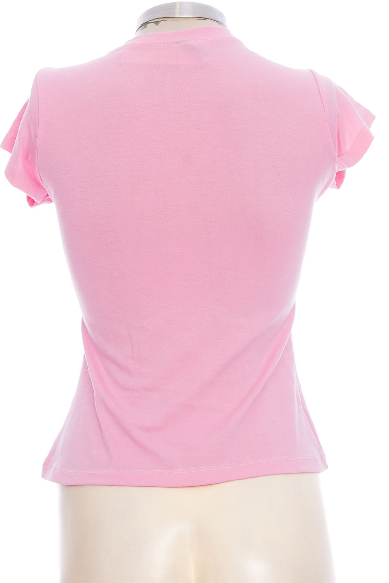 Top / Camiseta color Rosado - Closeando talla S de Segunda Mano | Closeando