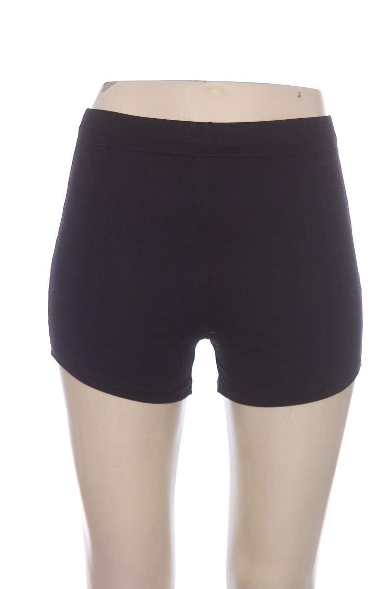 Short color Negro - Carmel | Closeando