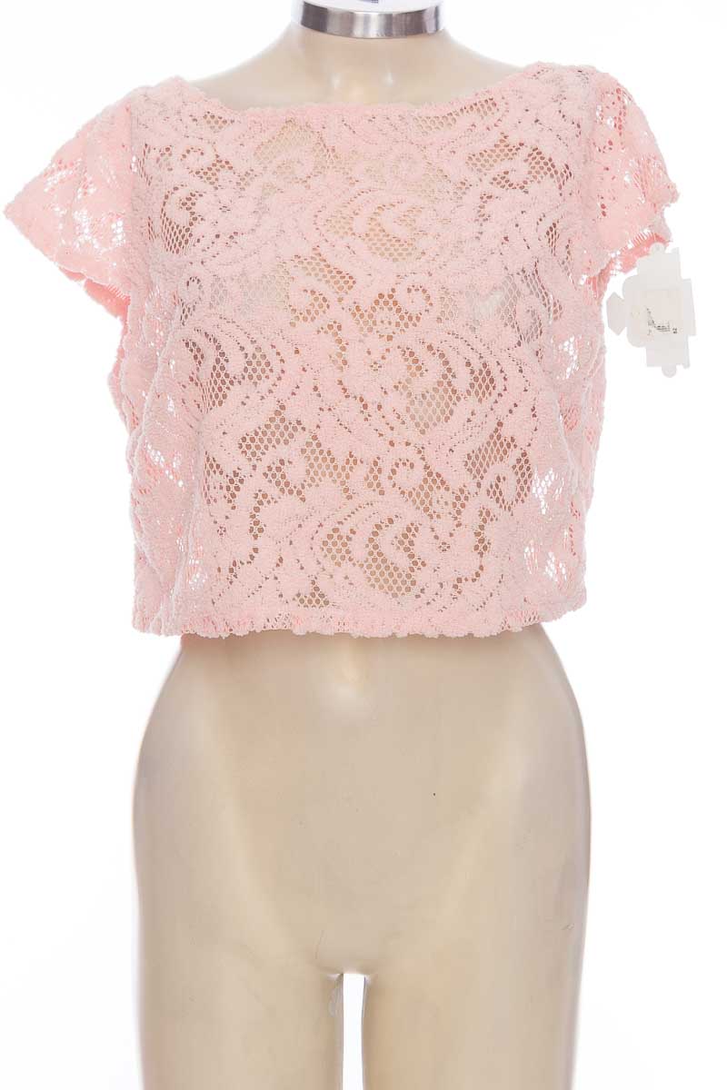 Top / Camiseta color Rosado - La Valentina | Closeando