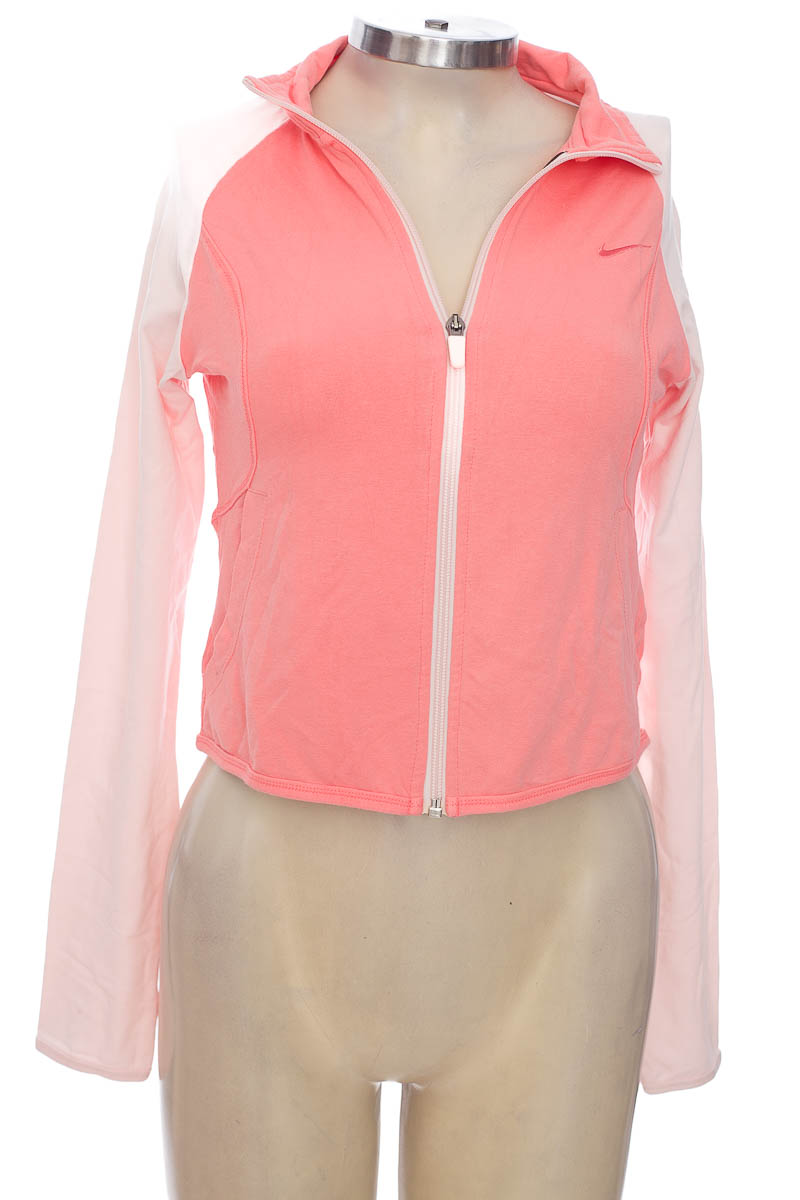 Ropa Deportiva / Salida de Baño color Salmón - Nike | Closeando