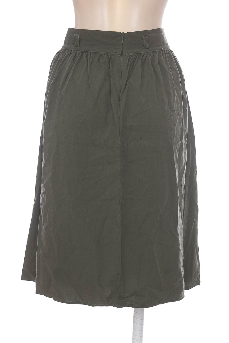 Falda color Verde - PATPRIMO | Closeando