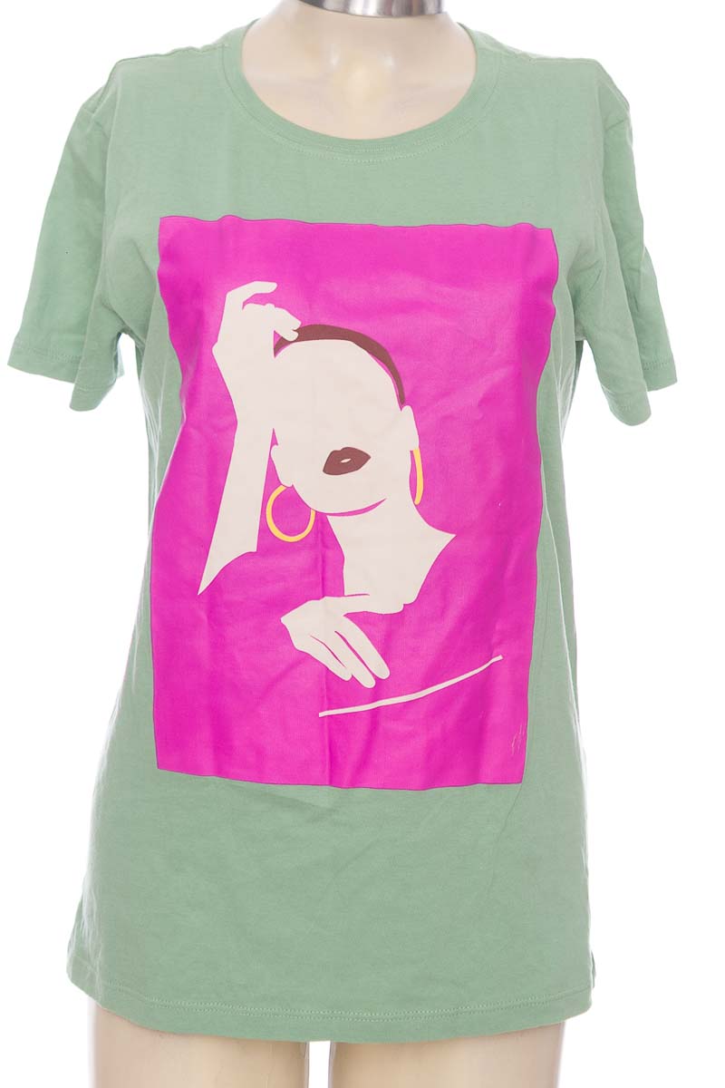 Top / Camiseta color Verde - Ticket | Closeando