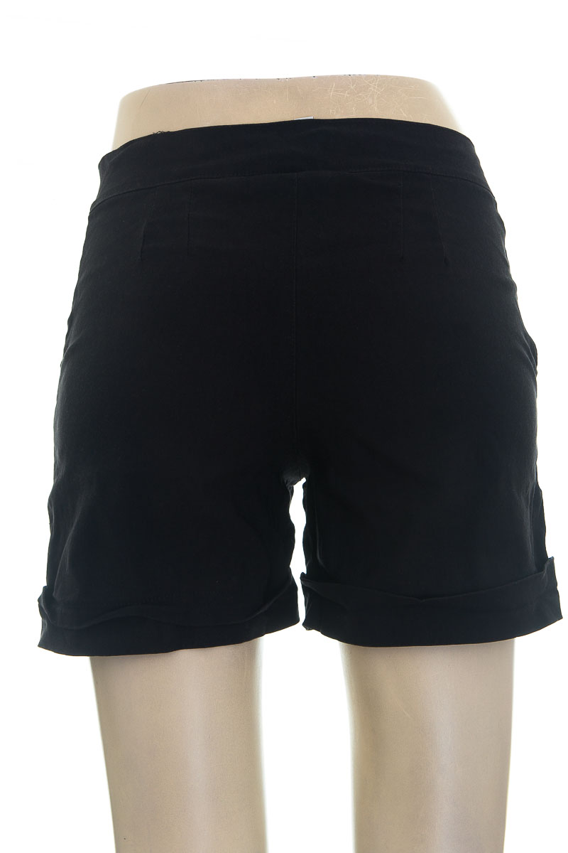 Short color Negro - Creative | Closeando