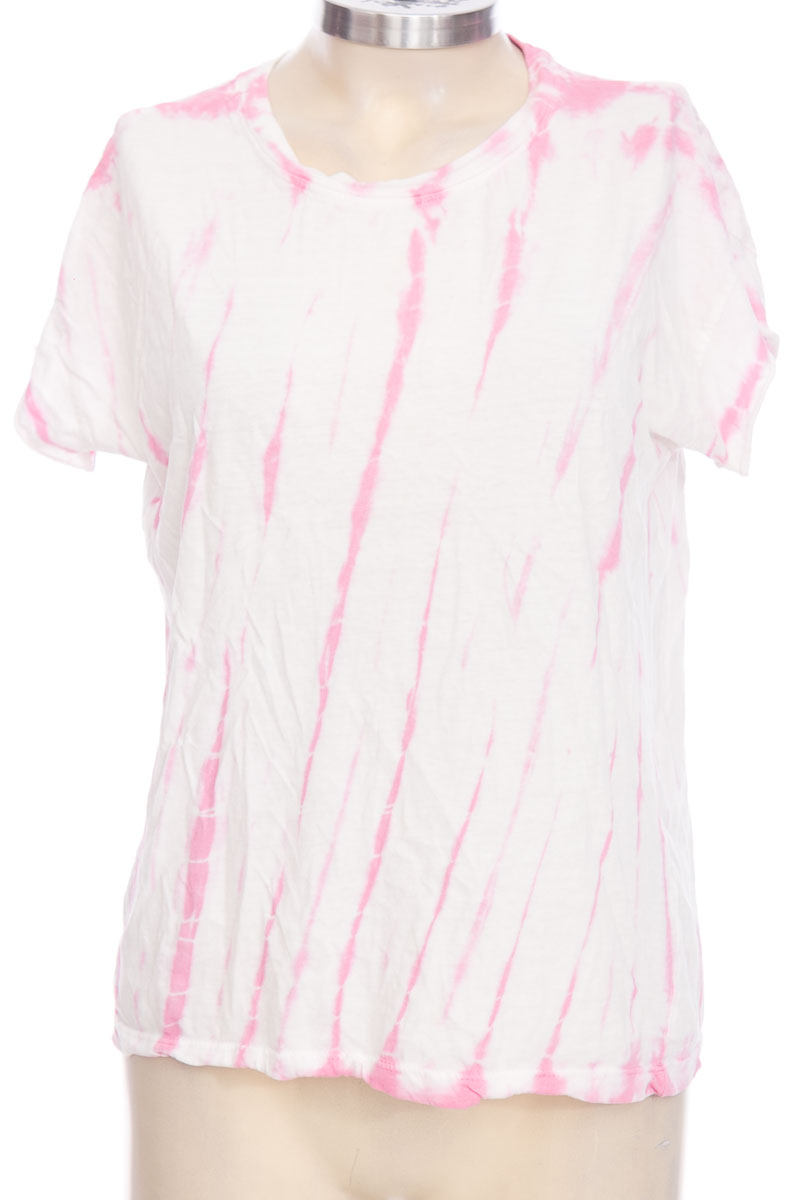 Top / Camiseta color Rosado - Pull & Bear | Closeando