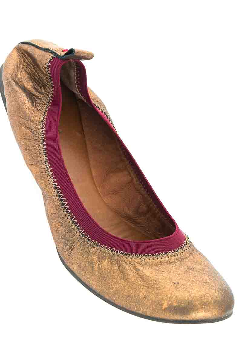 Zapatos Baleta color Dorado - Selaria Richards | Closeando
