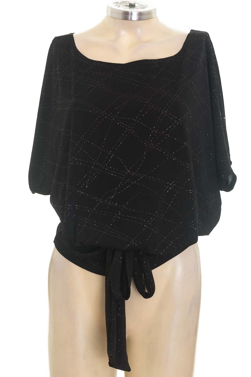 Blusa color Negro - Studio F | Closeando