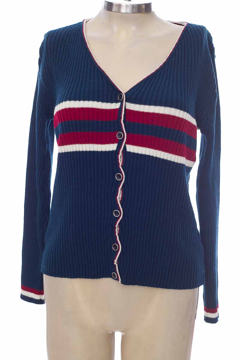Sweater color Azul - Closeando | Closeando