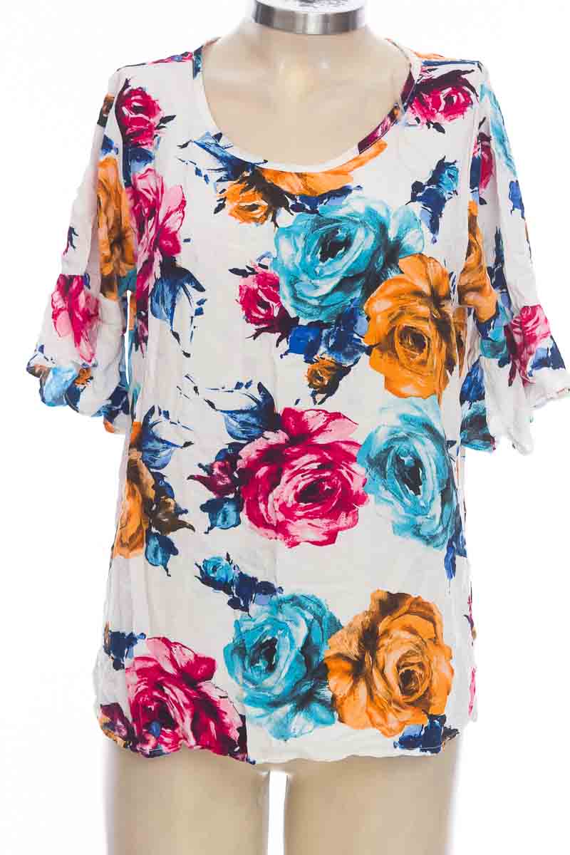 Blusa color Estampado - Style | Closeando