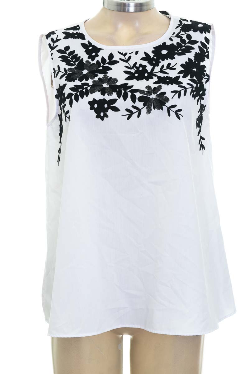 Blusa color Blanco - Zara | Closeando