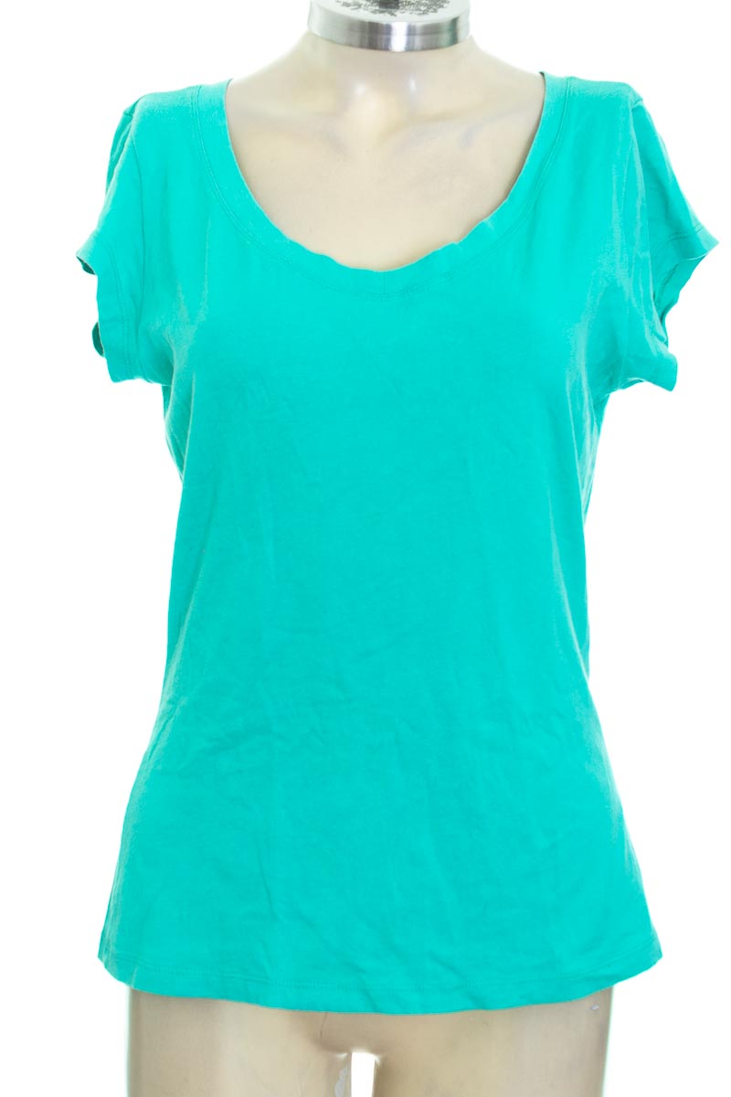 Top / Camiseta color Verde - Closeando | Closeando