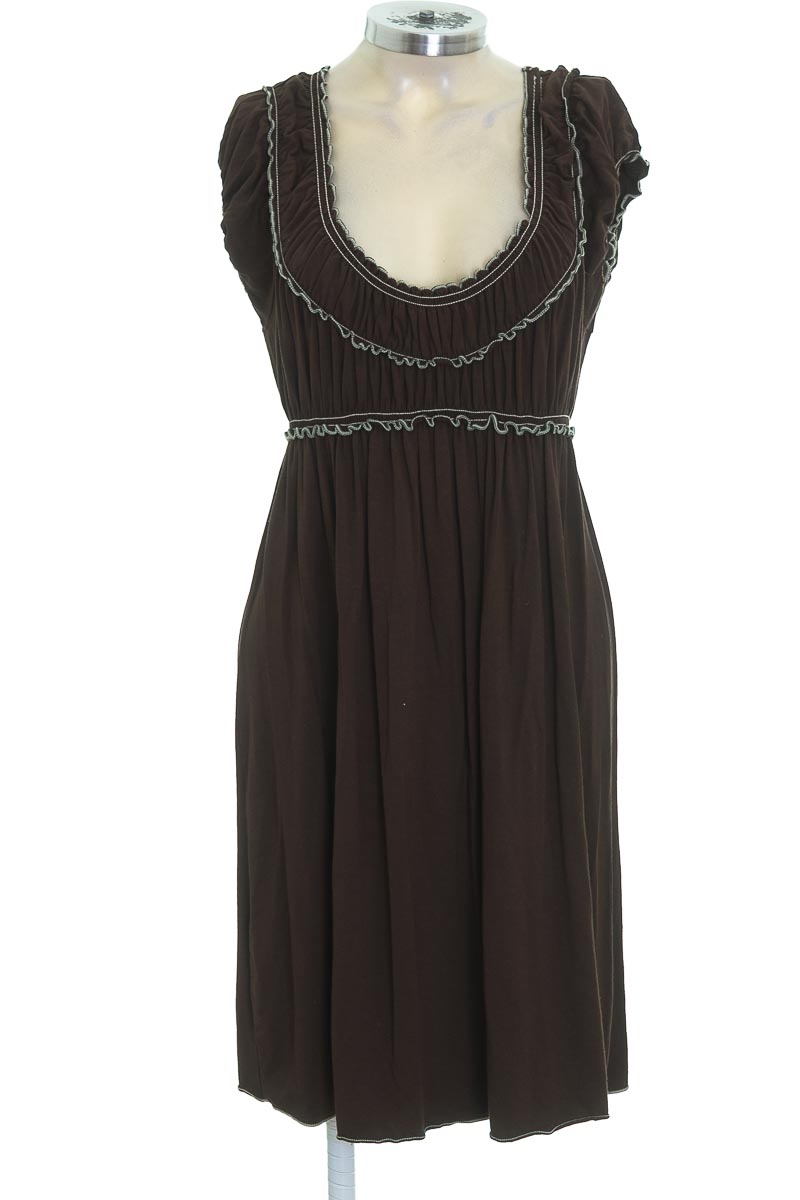 Vestido / Enterizo color Café - Closeando | Closeando