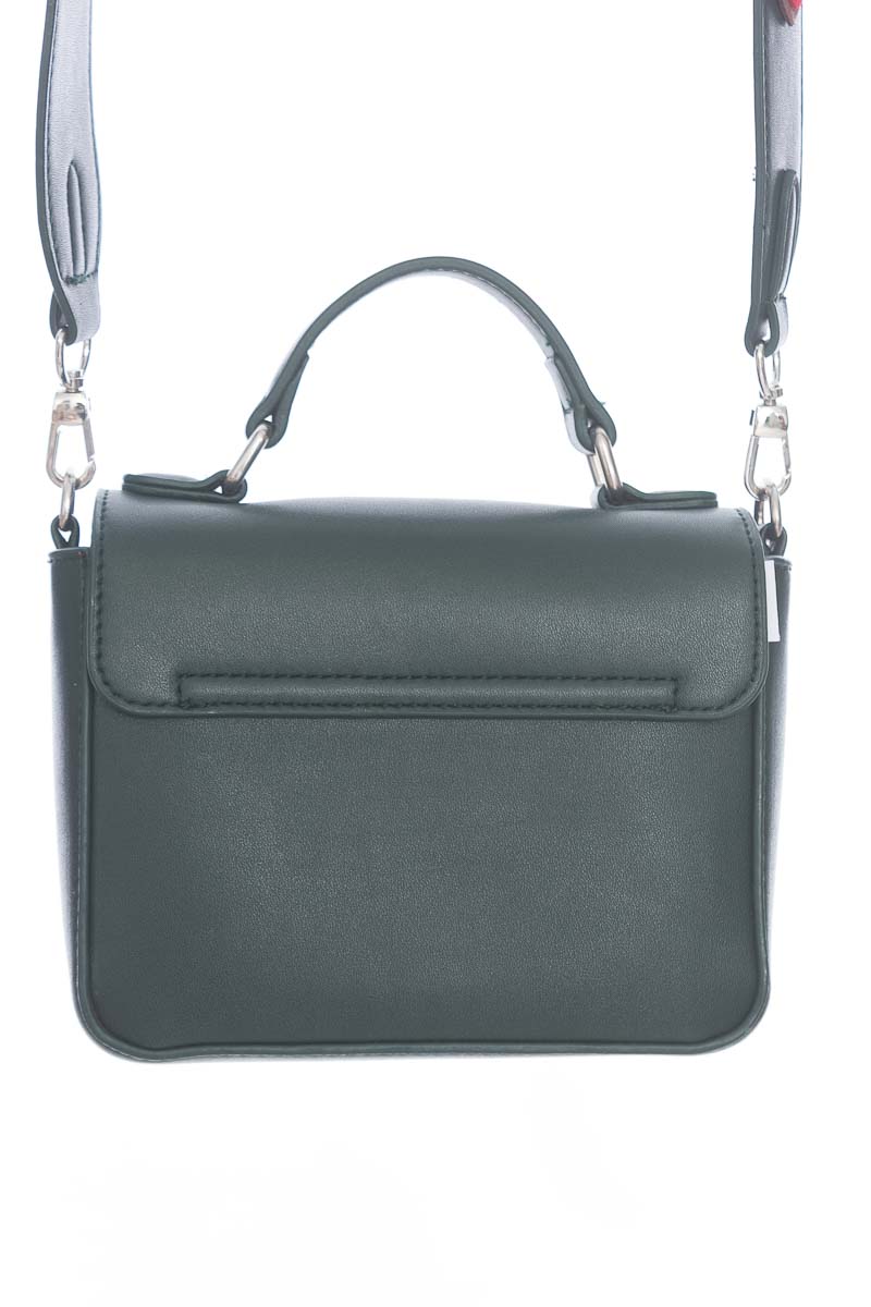 Cartera / Bolso / Monedero color Verde - MINISO | Closeando