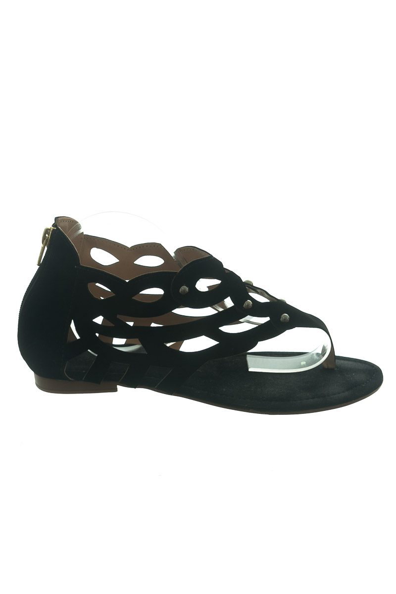 Zapatos color Negro - Karo Vargas | Closeando