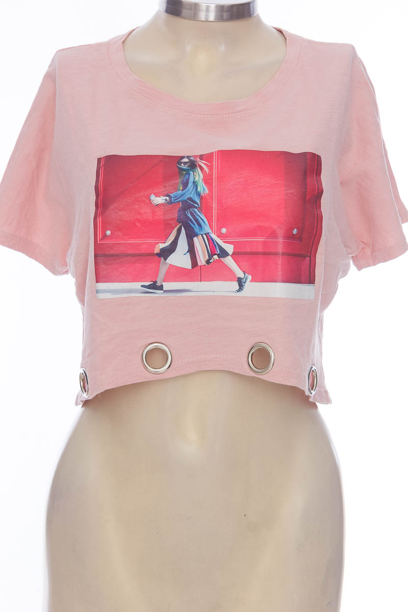 Top / Camiseta color Rosado - Closeando | Closeando