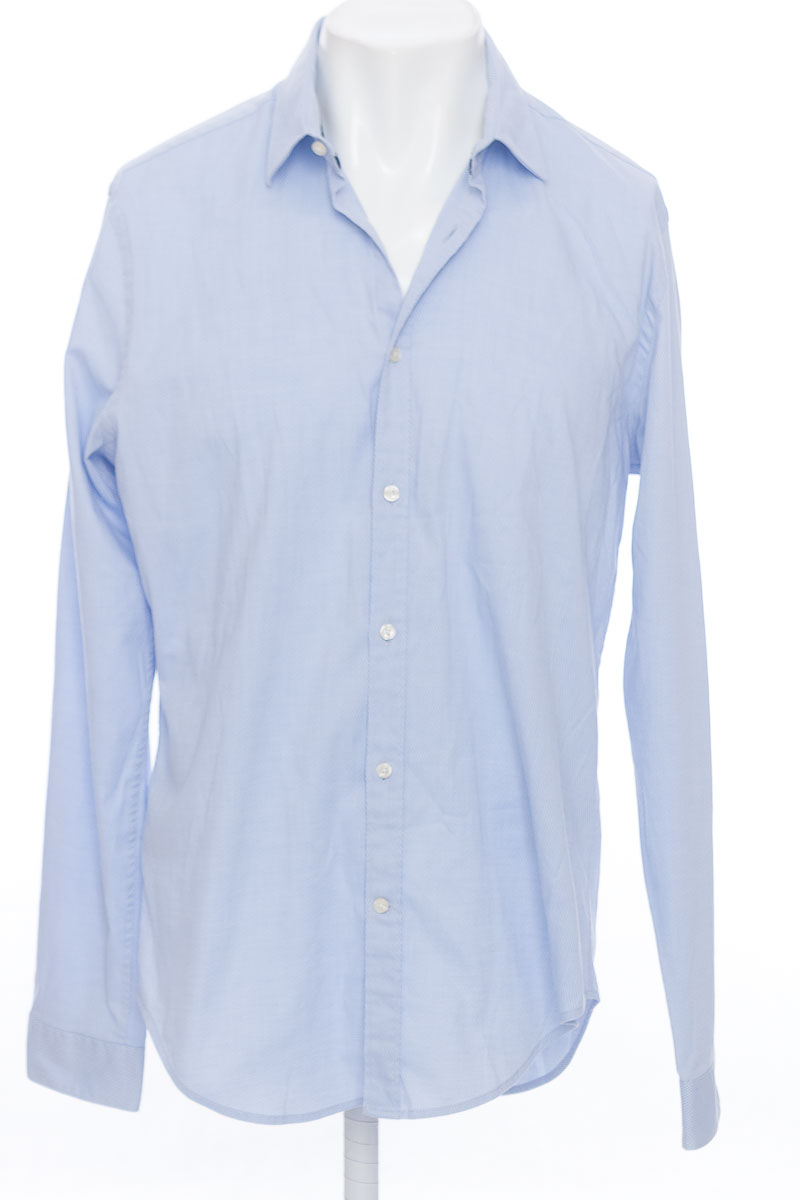 Camisa color Azul - Zara | Closeando