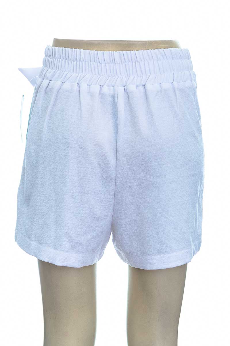 Short color Blanco - Abound | Closeando