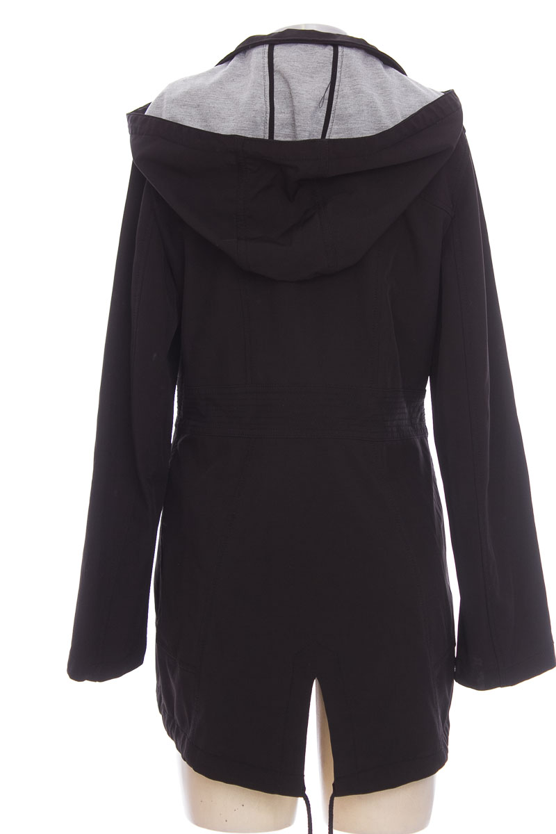 Chaqueta / Abrigo color Negro - Laundry By Design | Closeando