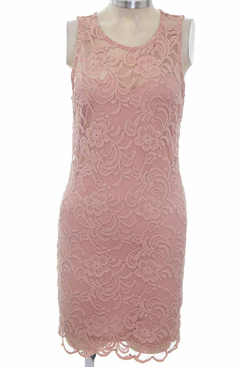 Vestido / Enterizo color Rosado - Ambiance | Closeando