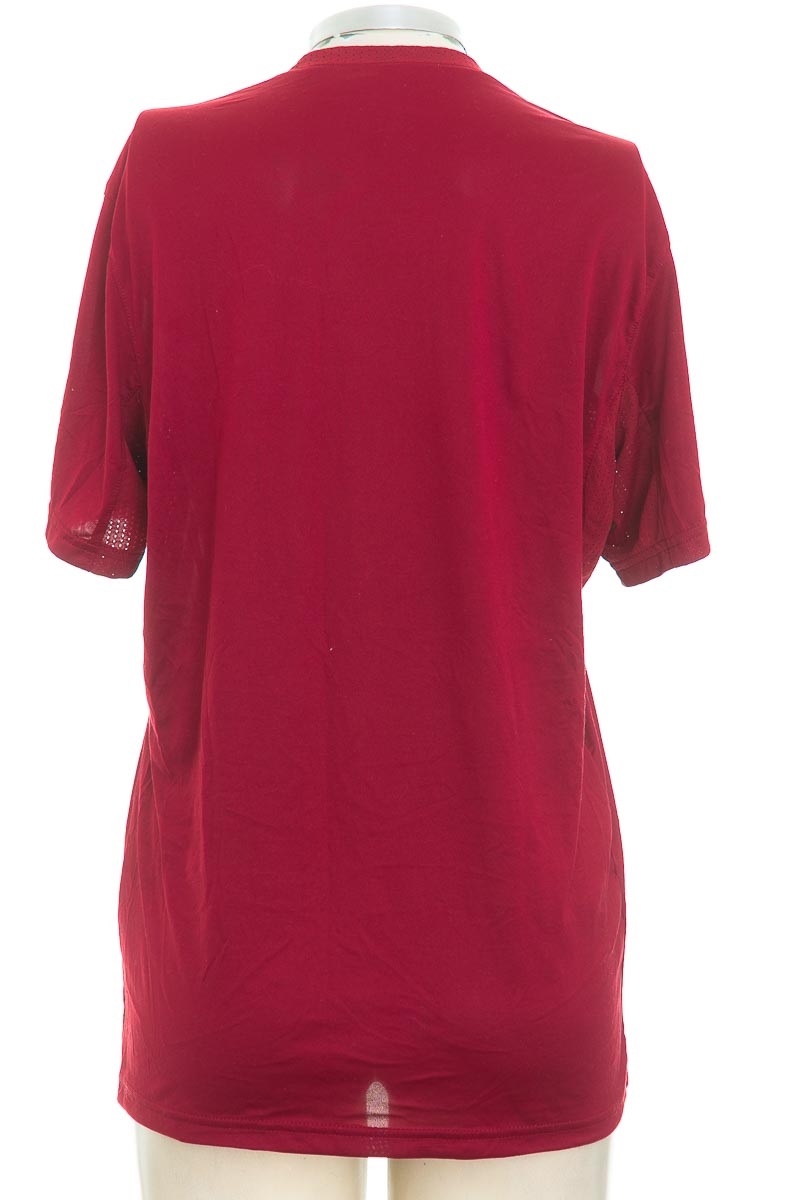 Ropa Deportiva / Salida de Baño color Rojo - Quechua | Closeando