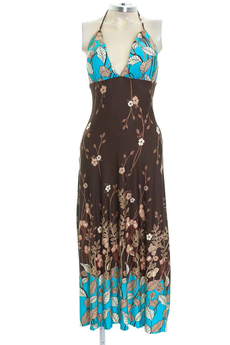 Vestido / Enterizo color Café - Closeando | Closeando