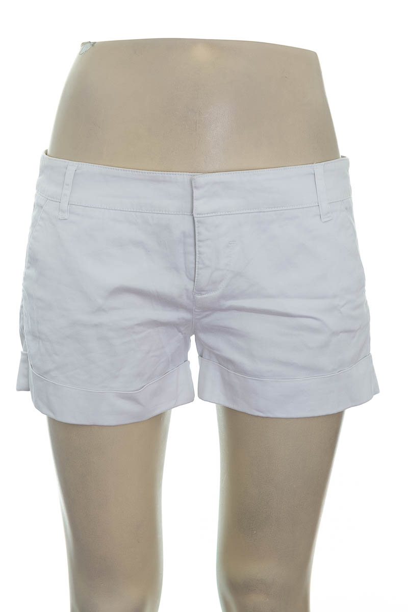 Short color Blanco - Bershka | Closeando