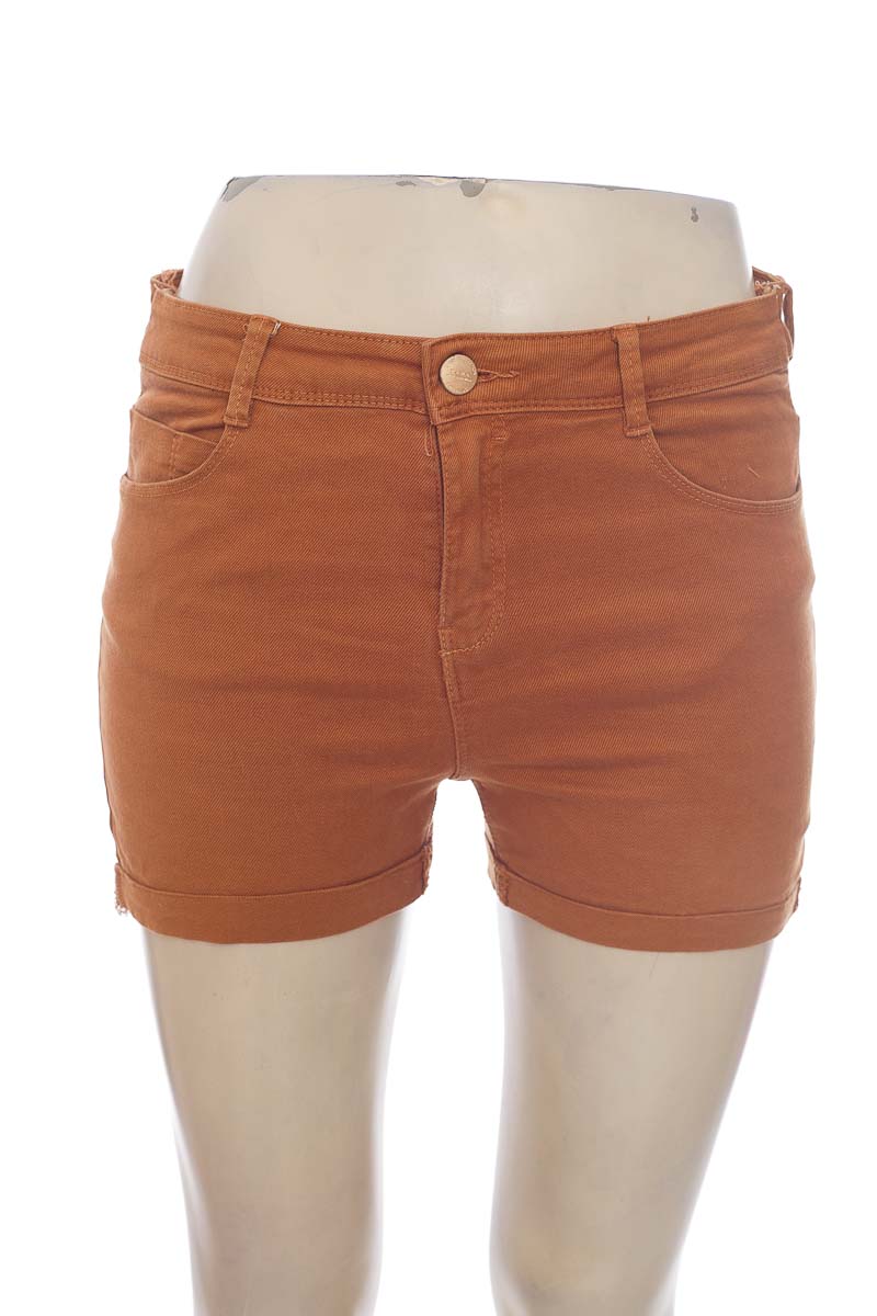 Short color Café - Zara talla 8 de Segunda Mano | Closeando