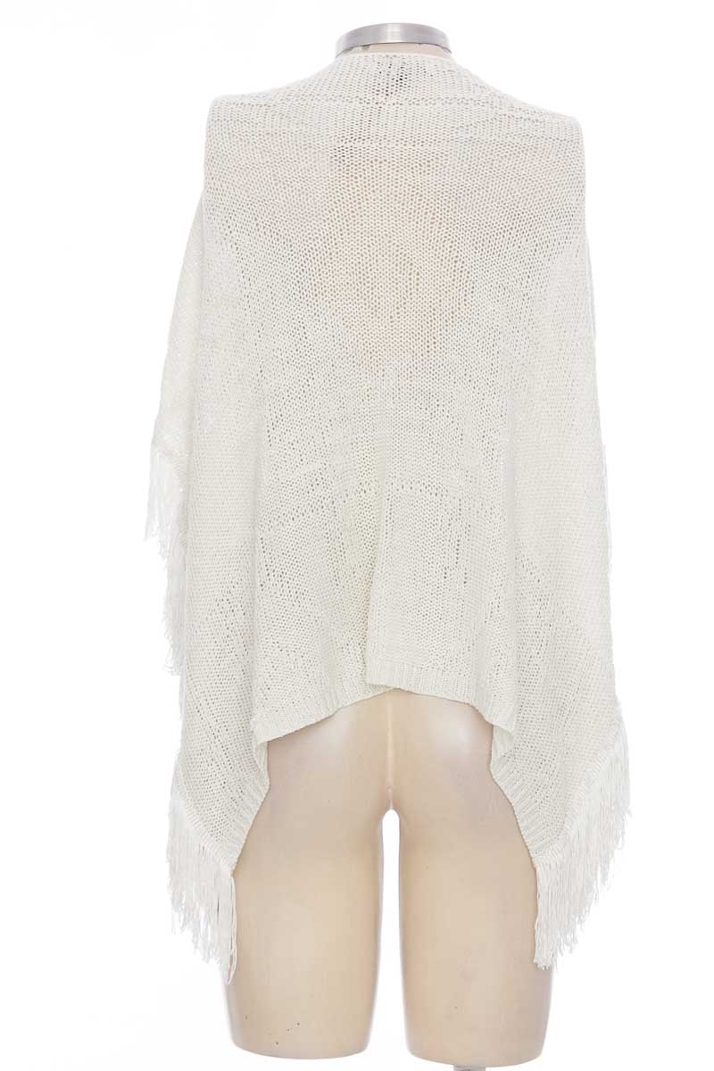 Sweater color Blanco - Studio F | Closeando