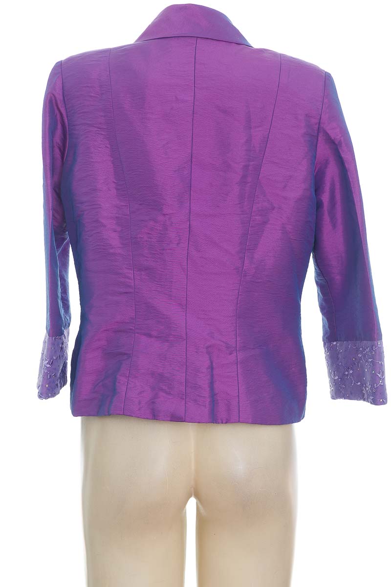 Chaqueta / Abrigo color Morado - De Sortie Couture | Closeando