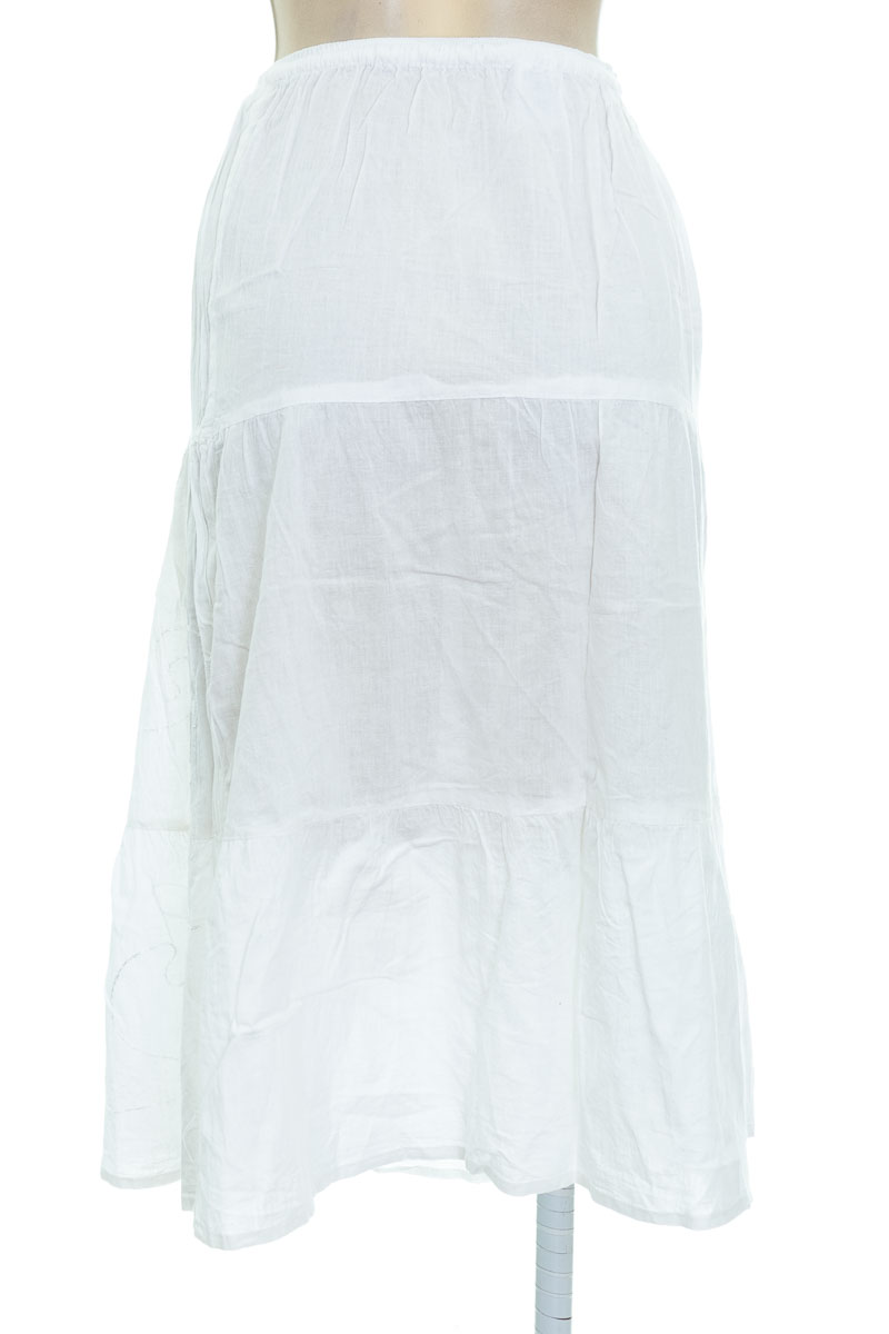 Falda color Blanco - Sandia Fashion | Closeando