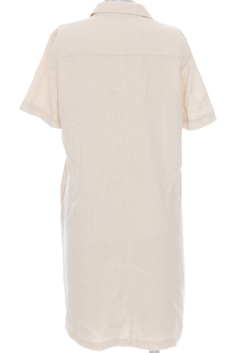 Vestido / Enterizo color Beige - Zocca | Closeando