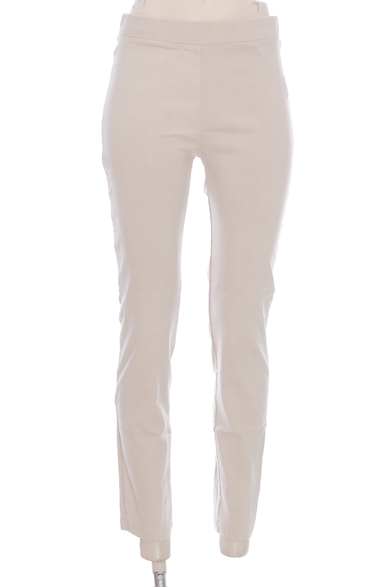 Pantalones color Beige - PATPRIMO | Closeando