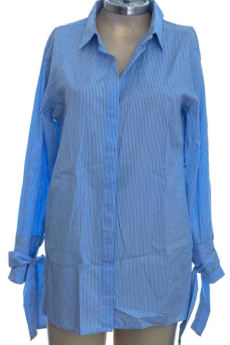 Blusa color Azul - Thread & Supply | Closeando