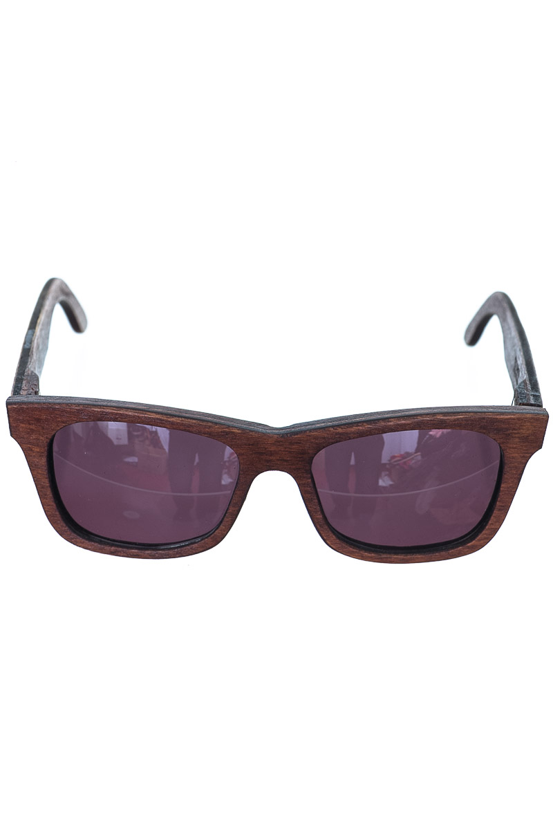 Accesorios color Café - PALO SANTO | Closeando