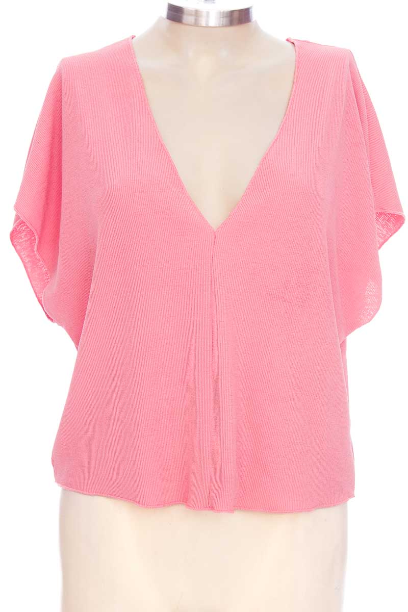 Top / Camiseta color Rosado - Zara talla M de Segunda Mano | Closeando