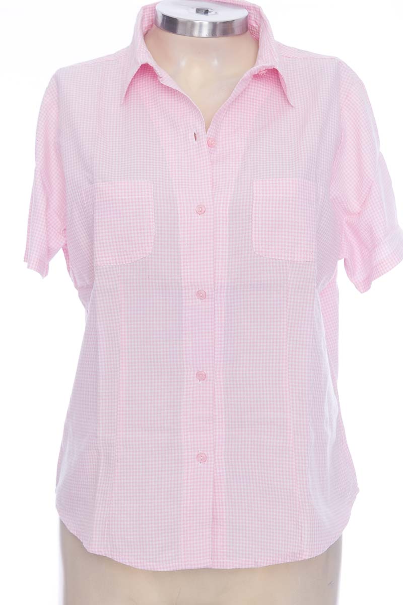 Top / Camiseta color Rosado - EASY | Closeando