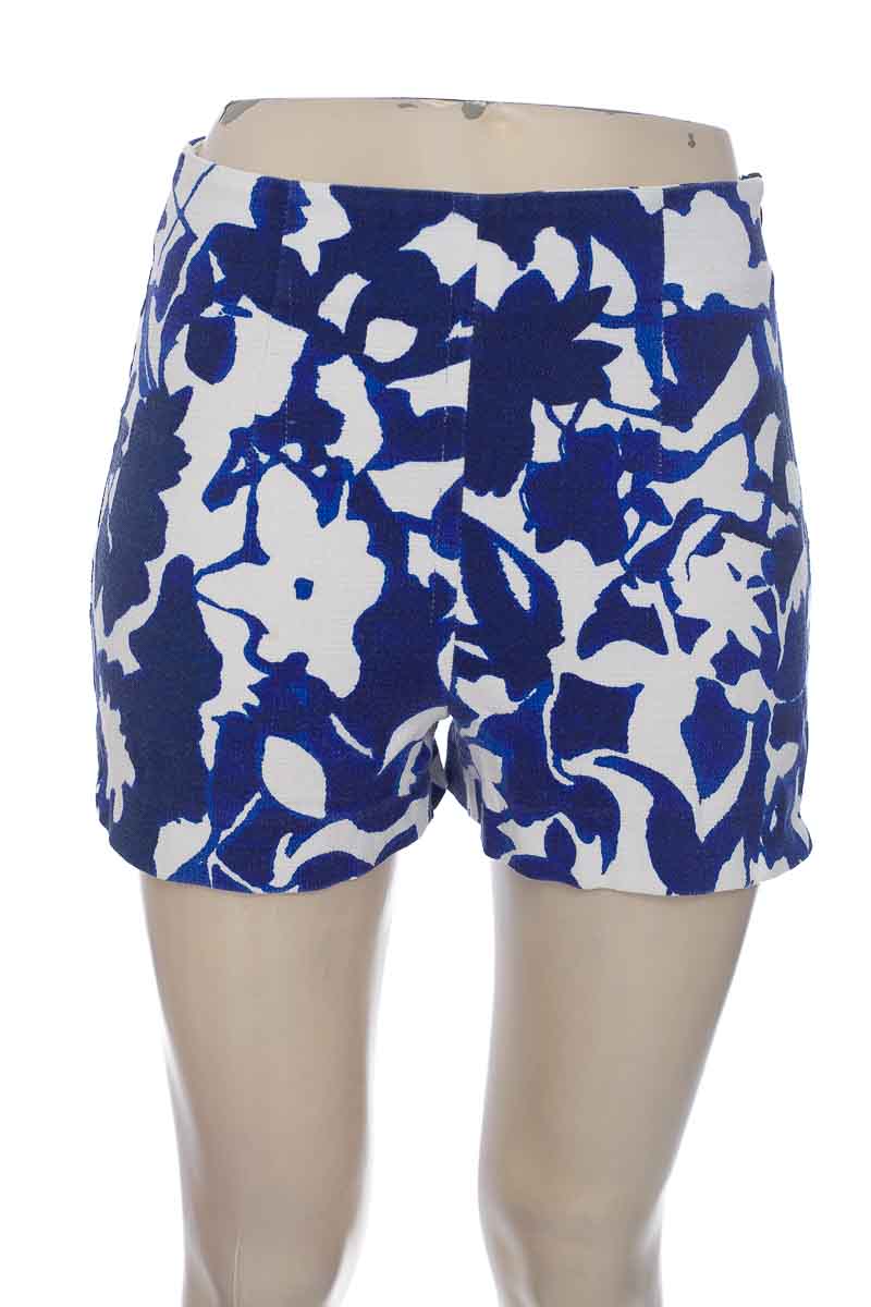 Short color Azul - Zara | Closeando