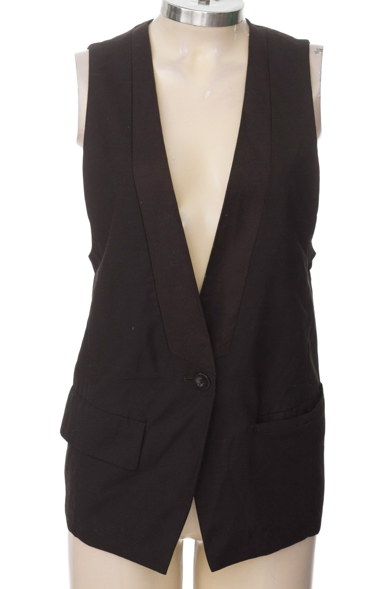 Chaqueta / Abrigo color Negro - Meters / Bonwe | Closeando