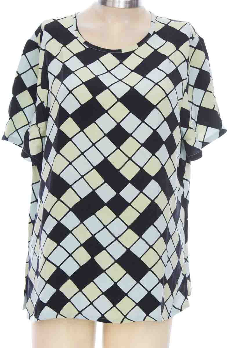 Blusa color Azul - Via Seta | Closeando