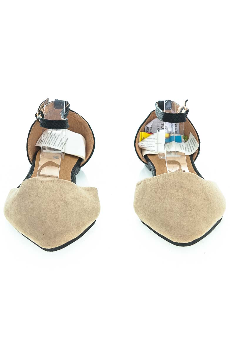 Zapatos color Beige - Cyzone | Closeando