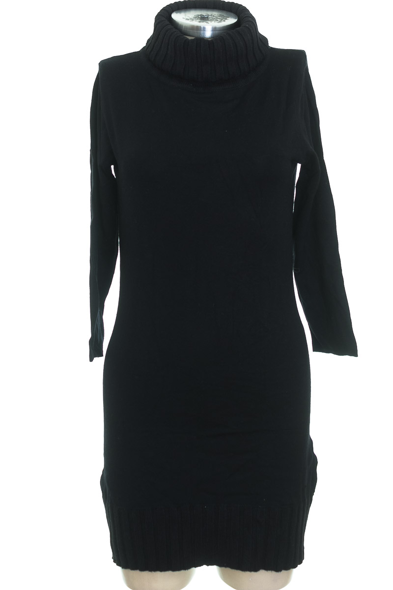 Sweater color Negro - Studio F | Closeando