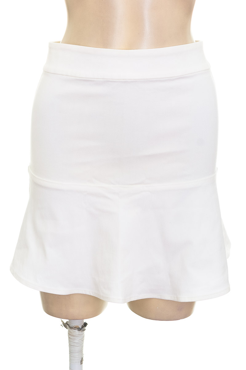 Falda color Blanco - RAGGED | Closeando